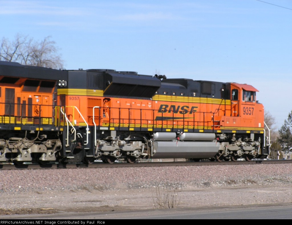 BNSF 9357